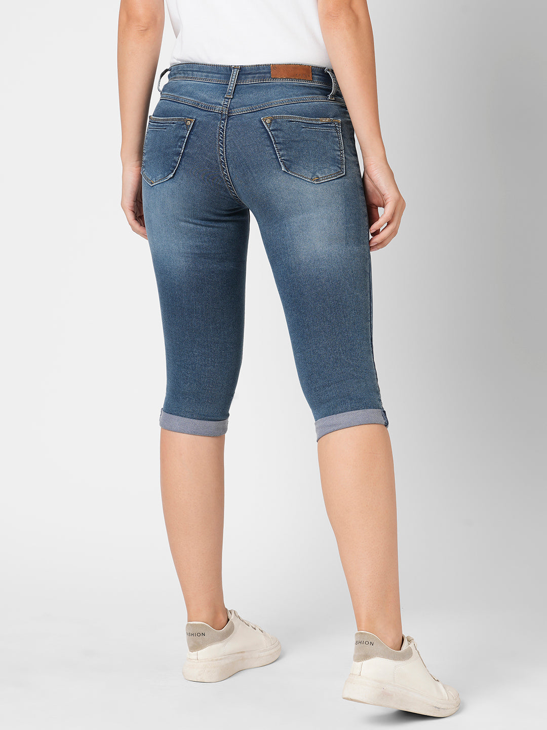 Buy Women Blue High-Rise Capri | Kraus Jeans